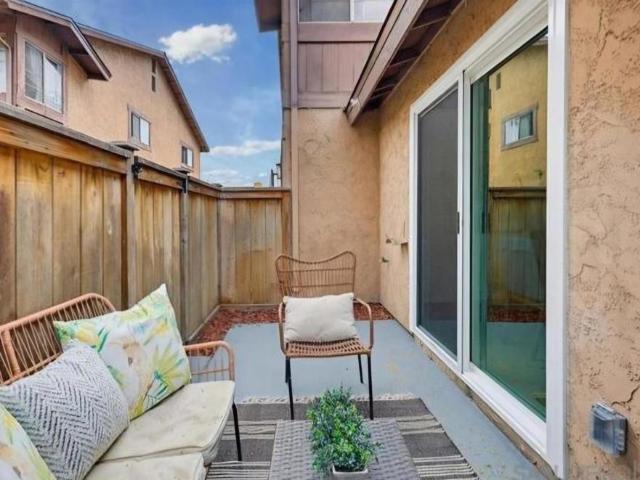1316 W San Ysidro A