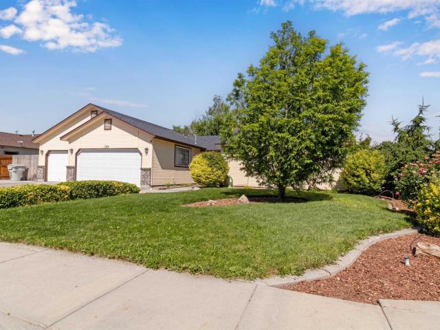 1316 Willow Creek Dr