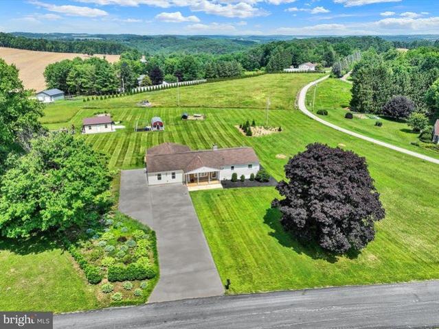 13174 Mont Rd, Felton, PA 17322