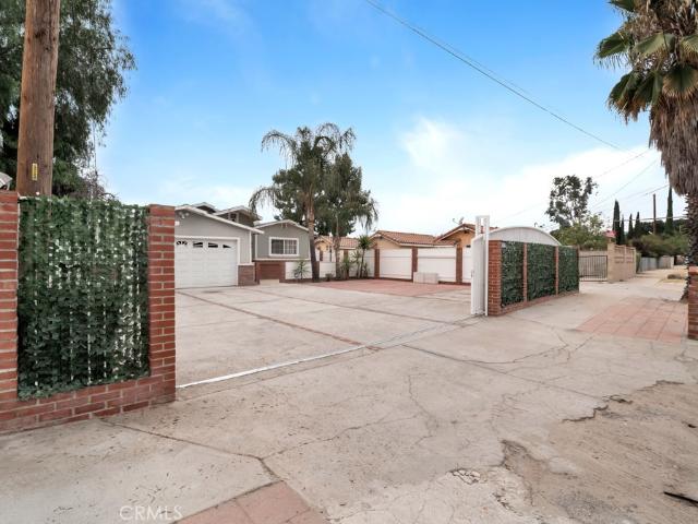 13176 Foothill