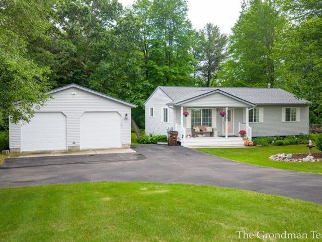 13178 Spruce Ridge Rd, Gowen, MI 49326