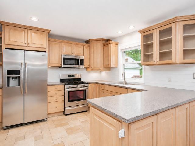 1317 N Oakwood Drive