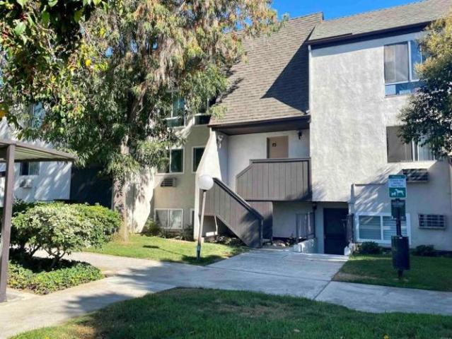 1317 Caminito Gabaldon #J, San Diego, CA 92108