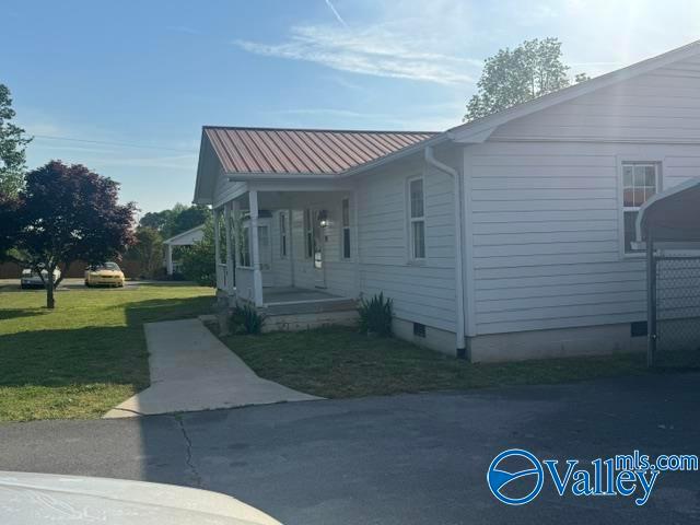 1317 Crawford Road