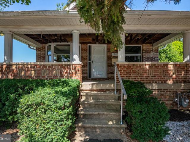 1317 Fern Avenue
