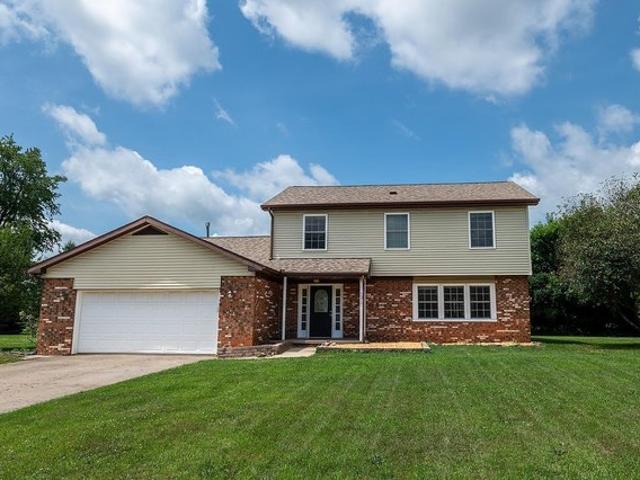 1317 Hartzler St, Warsaw, IN 46580