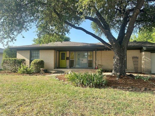 1317 Linden Dr, Denton, TX 76201