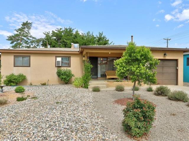 1317 Parsifal St NE, Albuquerque, NM 87112