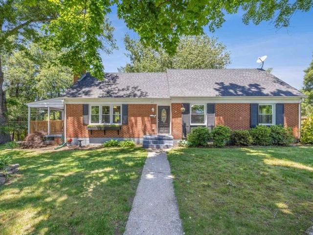 1317 Ridge Cir, Waynesboro, VA 22980
