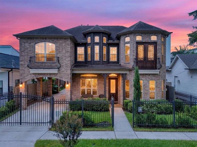 1317 Shearn St, Houston, TX 77007