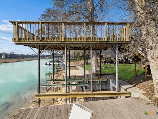 1307 Terminal Loop Road