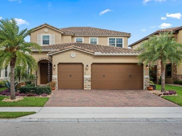 13183 Woodford St, Orlando, FL 32832