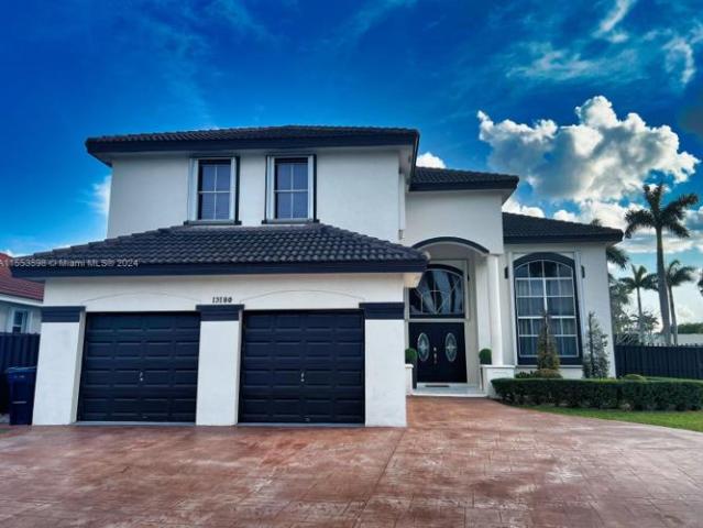 13180 NW 7th Terrace, Miami, FL 33182