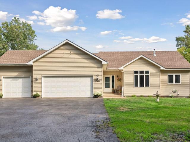 13185 Island View Drive NW