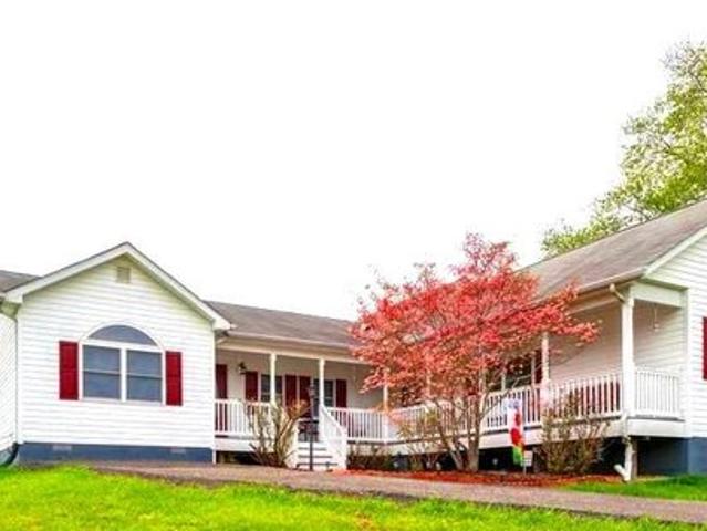 13185 Jessies Pl, Waldorf, MD 20601