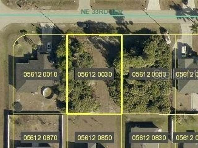 1318 NE 33rd Ter, Cape Coral, FL 33909