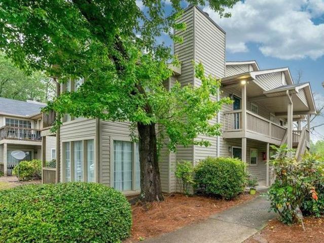 1318 Brockett Pl Clarkston, GA 30021