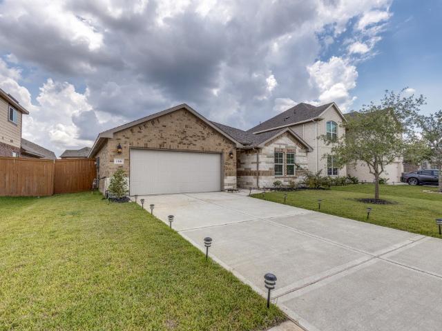 1318 Cascade Hills Drive