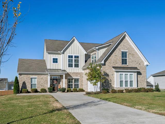 1318 Clarendon Ave, Murfreesboro, TN 37128 | MLS #3171 | Compass