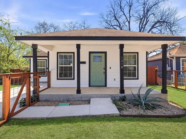 1318 Dawson St, San Antonio, TX 78202
