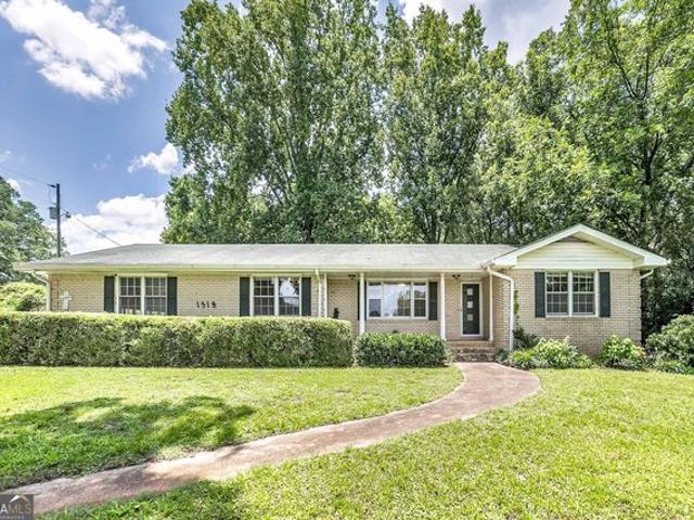1318 E Lake Rd, McDonough, GA 30252