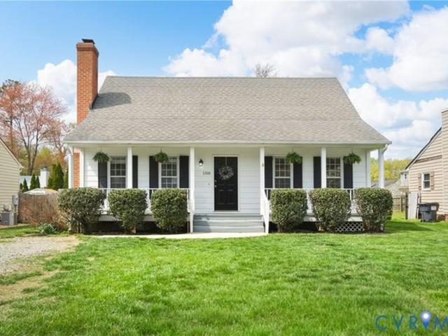 1318 Robindale Rd, North Chesterfield, VA 23235