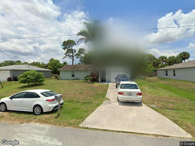 1318 SW Ackard Ave, Port Saint Lucie, FL 34953