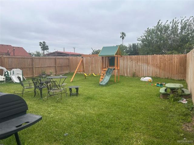 1318 San Vicente Drive 4