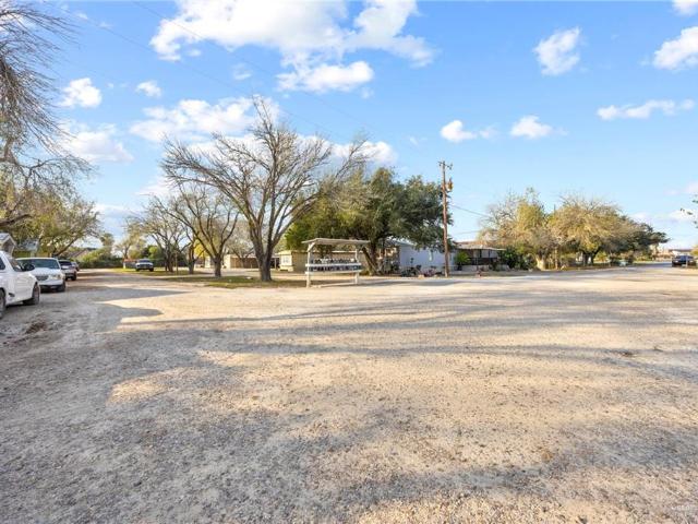 1318 Short Road