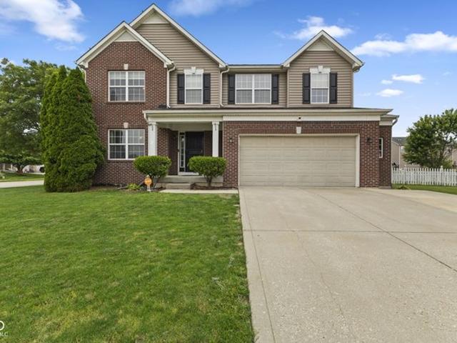 1318 Silvermere Dr, Indianapolis, IN 46239