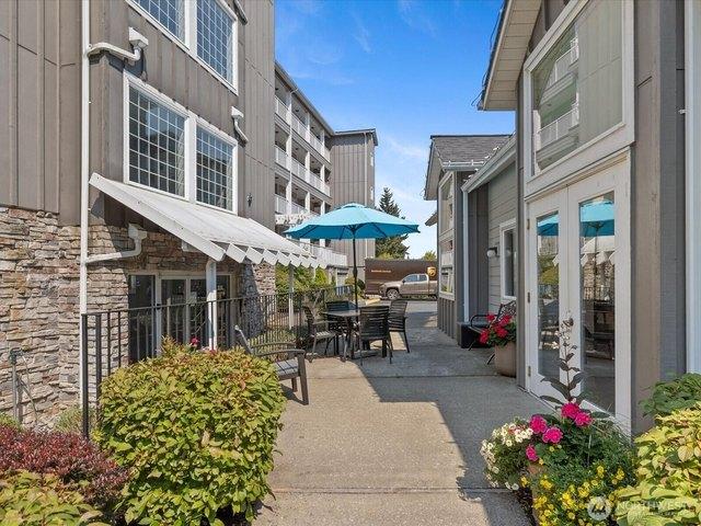 1318 37th St Unit 1202, Everett, WA 98201