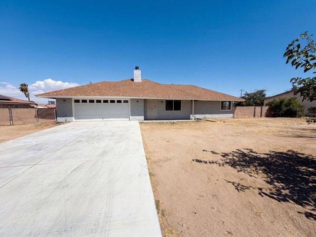 13192 El Rio Rd, Victorville, CA 92392