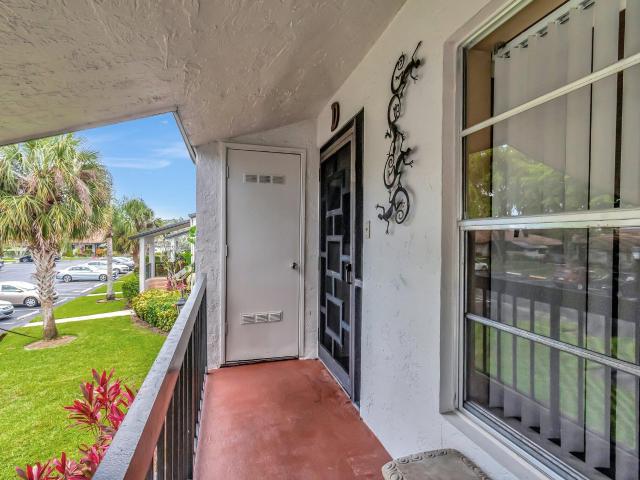 13194 Lucinda Palm Ct, Unit D, Delray Beach, FL 33484 | MLS #R11095