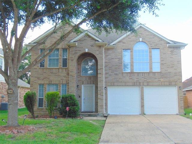1319 Magnolia Dale Dr, Fresno, TX 77545