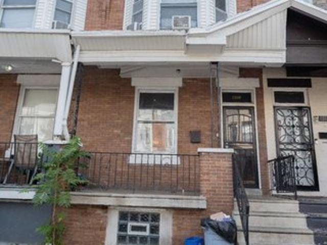 1319 N Alden St, Philadelphia, PA 19131