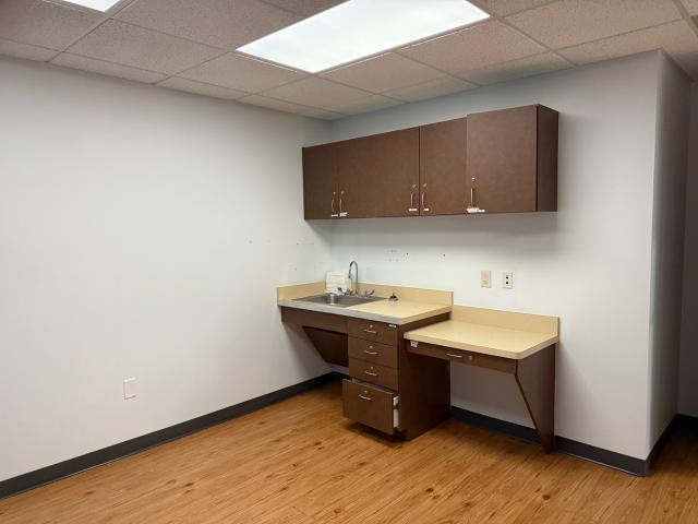 1319 N Veterans Parkway # 3A