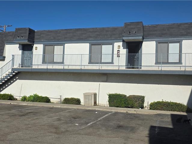1319 Oakwood Drive 6