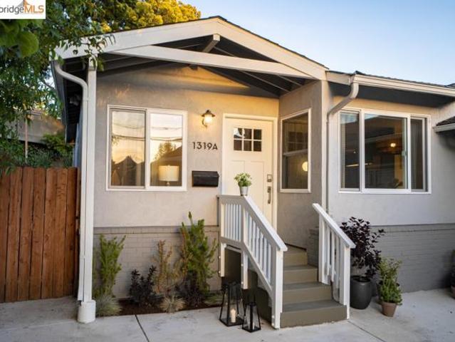1319 Curtis St, Berkeley, CA 94702