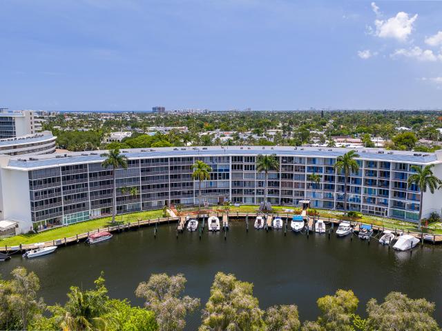 1319 E Hillsboro Blvd, Unit 208, Deerfield Beach, FL 33441 | MLS #B26040