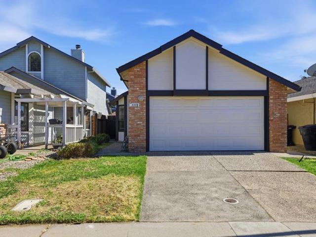 1319 Puebla Way, Roseville, CA 95747