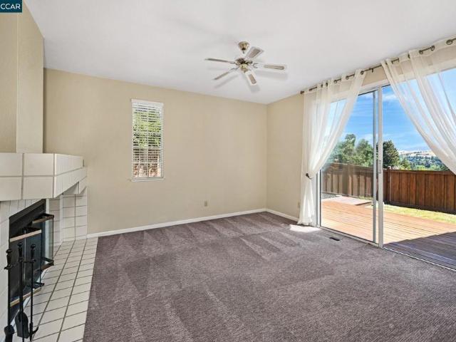 1319 Strawberry Ct