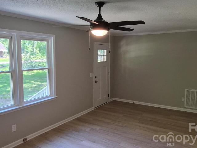 1319 Sourwood Drive