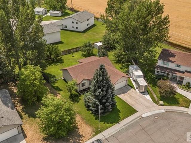 1319 Travois Cir, Blackfoot, ID 83221