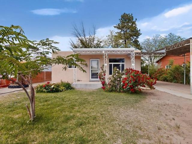 1319 Van Cleave Rd NW, Albuquerque, NM 87107