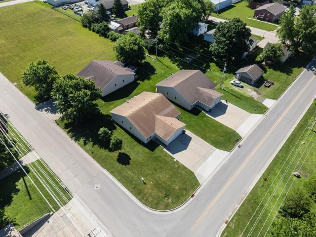 1319 W 3rd Street