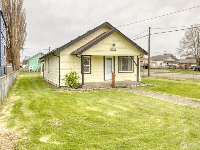 1319 W 2nd St, Aberdeen, WA 98520 | MLS #2497 | Compass