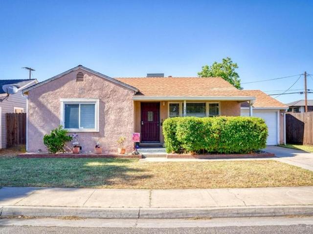 1319 W Orangeburg Ave, Modesto, CA 95350