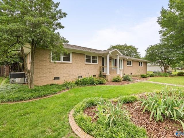 1319 Woodmont Ave SE, Huntsville, AL 35801