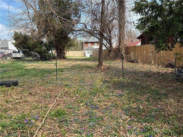1319 16th St, Parkersburg, WV 26101