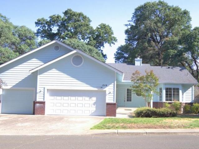 1319 20th St, Lakeport, CA 95453